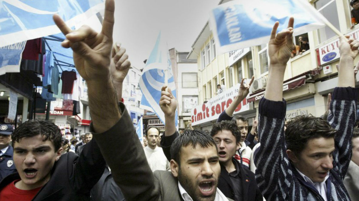 Le service de déstabilisation d'Erdogan, les loups Gris, dissout - JForum