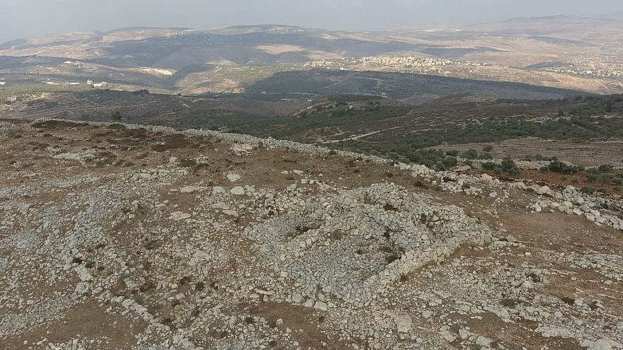 Gallant s'engage à protéger le site archéologique du mont Ebal - JForum