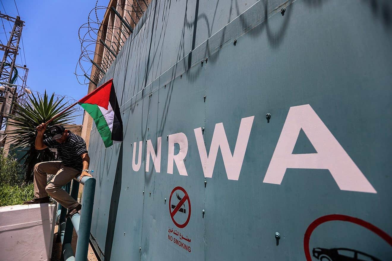 suspendu de son poste après avoir critiqué le hamas et l'UNRWA - JForum